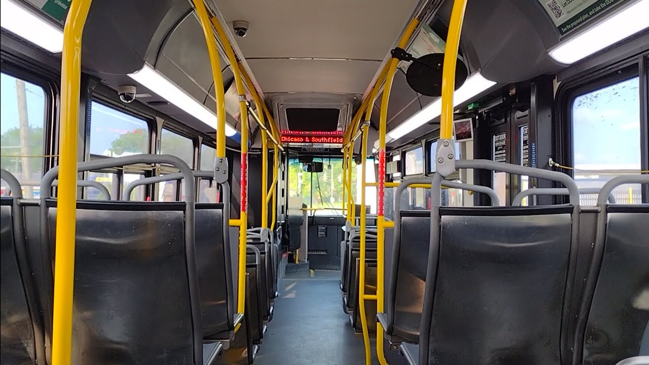 Onboard Westbound DDOT bus 1915 XD40 NFI 2019 on Route 15 Chicago ...