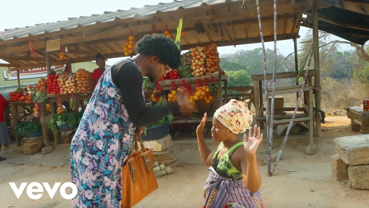 Cloris Machuwaire - Mhamha (Official Video) Starring Chihwa - YouTube