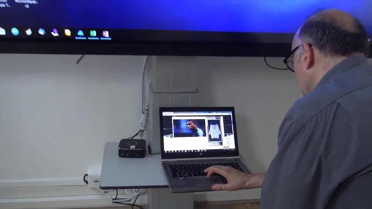 Projeter son écran d'ordinateur sur un écran interactif - YouTube