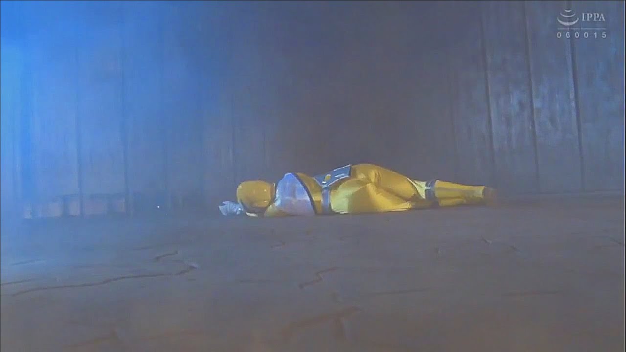 Yellow Space Ranger Defeated - YouTube