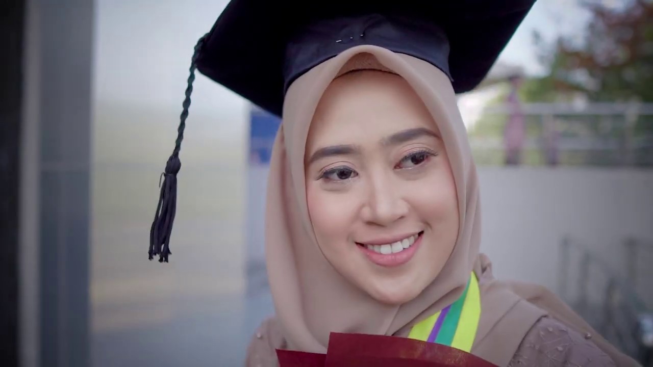 Happy Graduation / Wisuda Video / Graduation clip - YouTube