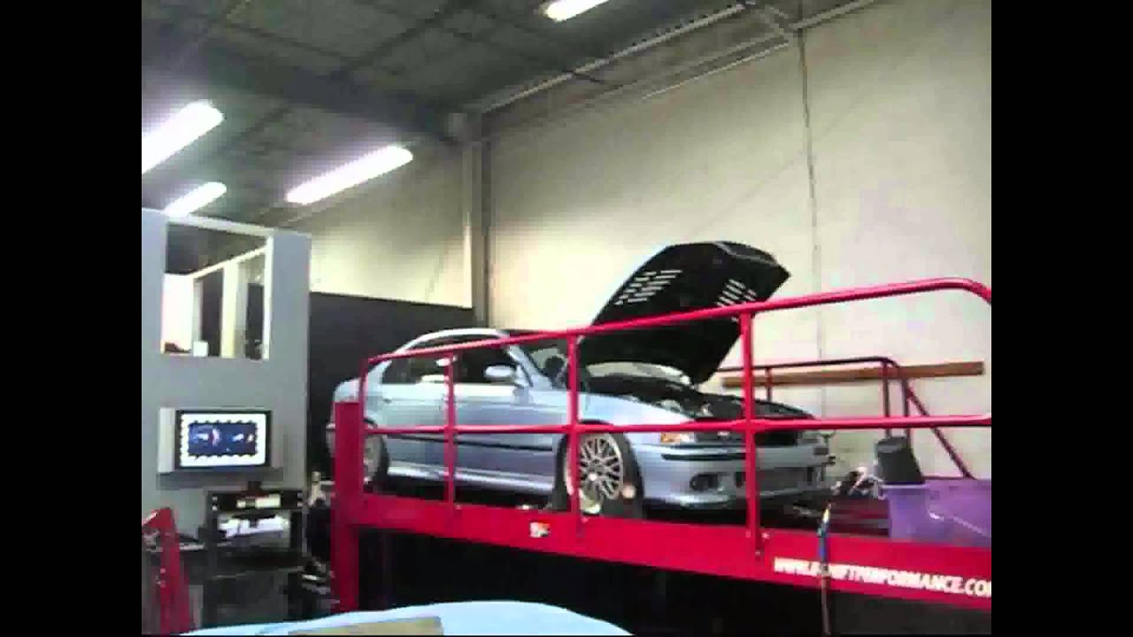 E39 M5 2JZ-GTE Swap 93 octane over 600 whp - YouTube