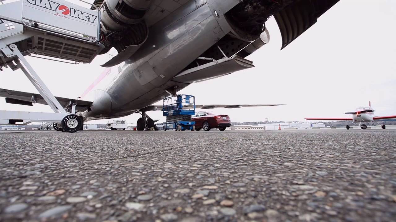 Former American Airlines 727 air stair tested - YouTube