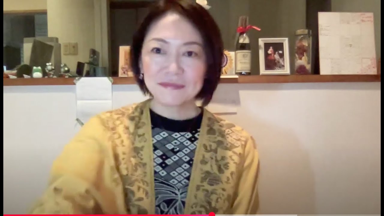 KIN172「3（電気）黄色い人ー白い犬」あらゆる要素の繋がる力が働いて、意識が大きく広がる日。自分が考える通りに現実が進まないからこそ、活路が開ける。より良い未来が見えてくる。 - YouTube