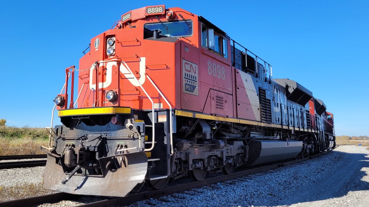 (IPO 25 Sticker Unit) CN 502 - 8898 & 8925 In Garnet Ontario - YouTube