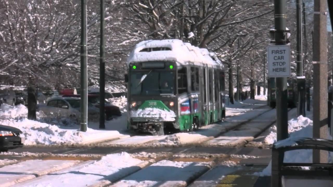 MBTA - Streetcars in the Snow - YouTube