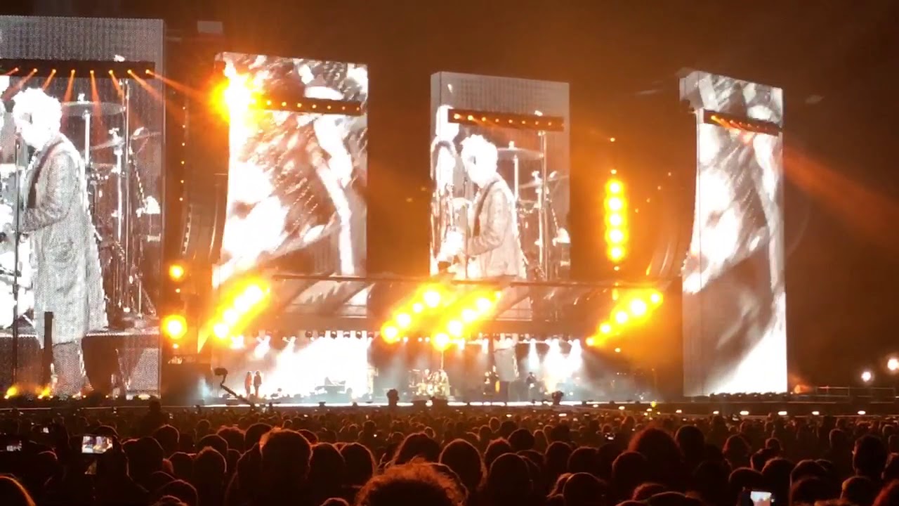 The Rolling Stones - Start me up - live Spielberg Austria 16.09.2017 ...