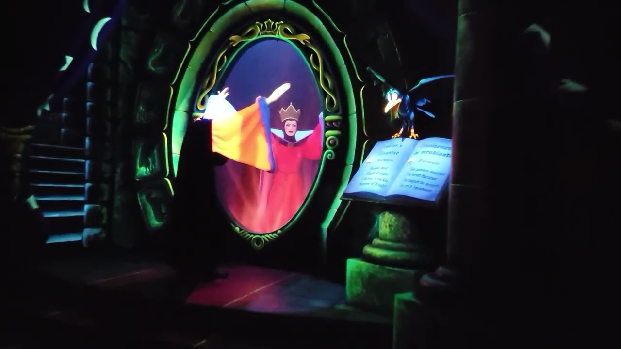 Snow White's Scary Adventure Dark Ride at Disneyland Paris - YouTube