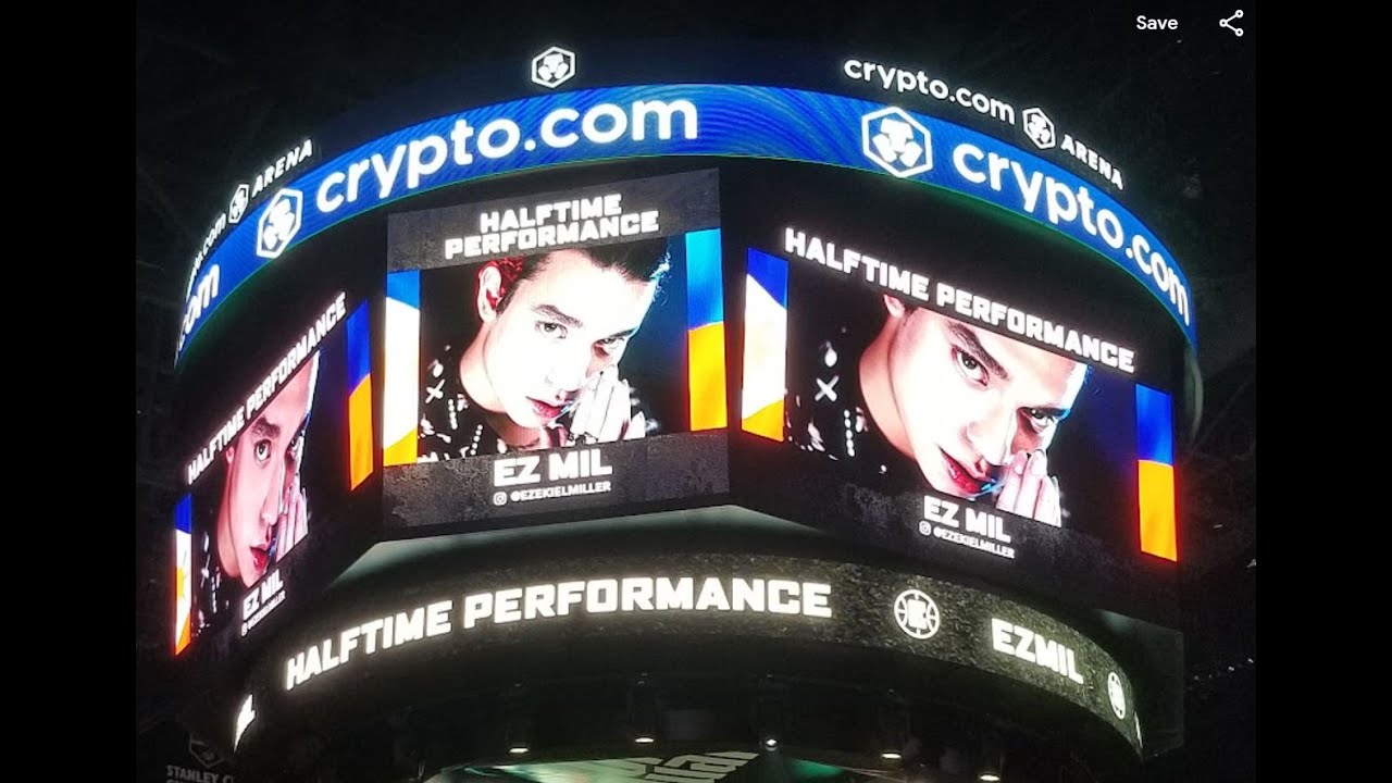 EZ Mil Up Down Clippers halftime show - YouTube