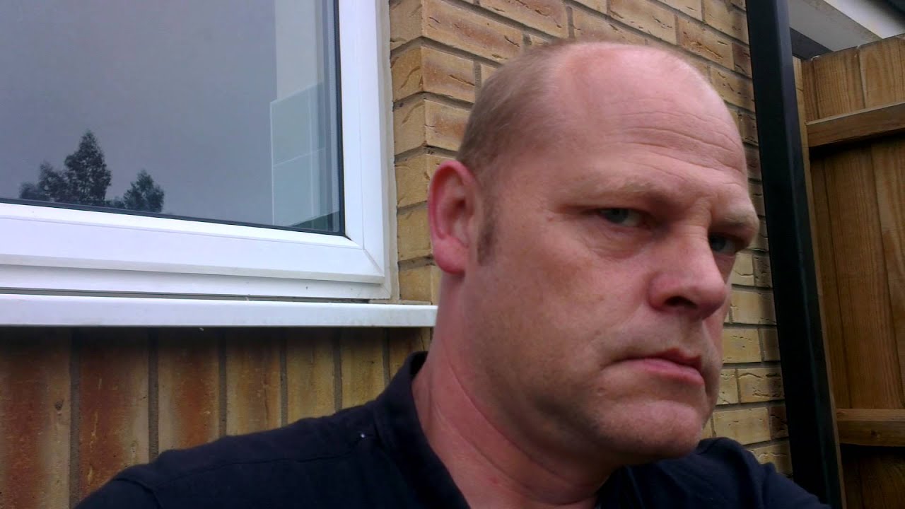 Ear-wiggle - YouTube