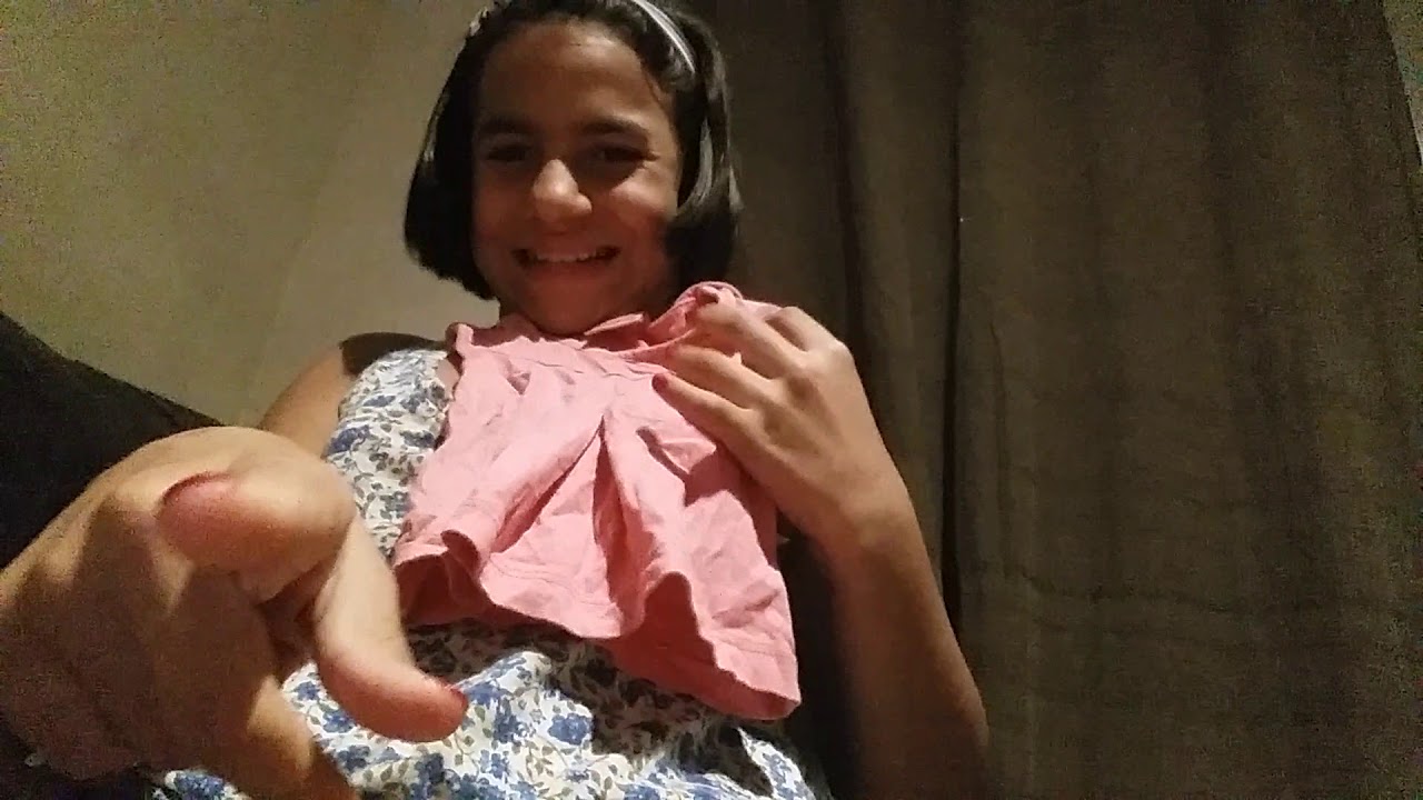 Eu Mostrando Minhas Roupinhas Da Minha Boneca Youtube