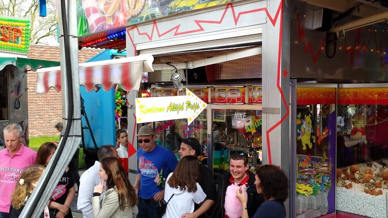 Kermis / Fair Lekkerkerk May 2013 Hemelvaartsdag - YouTube