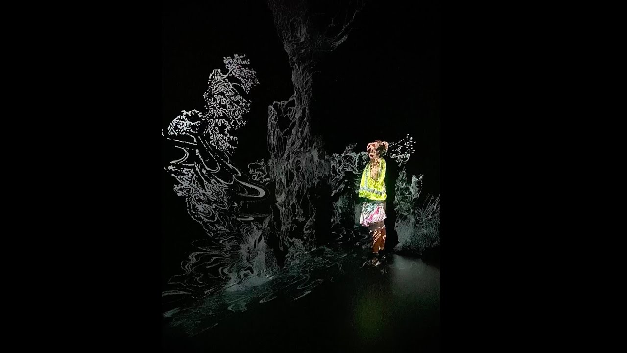 The Girl Who Lived in the Tree - YouTube