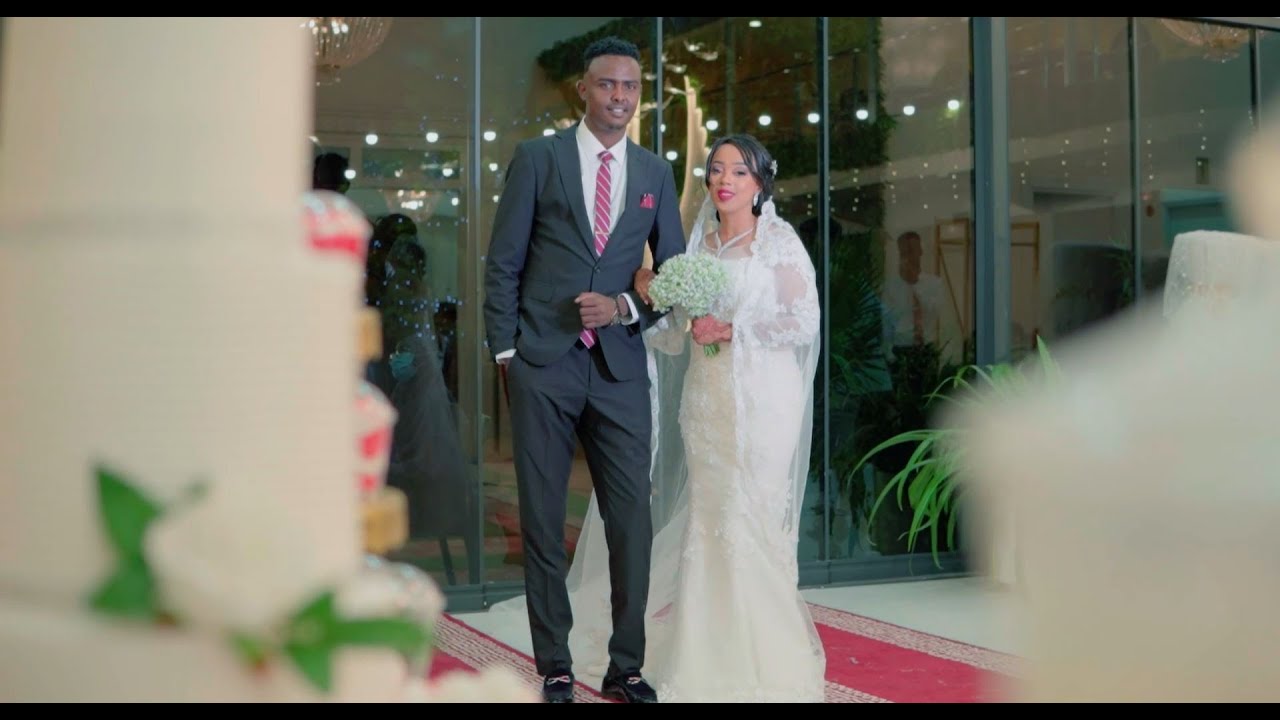 KHAALID KAAMIL | AROOSKI | ALI HAYBE AND HODAN GAARIYE | OFFICIAL MUSIC ...