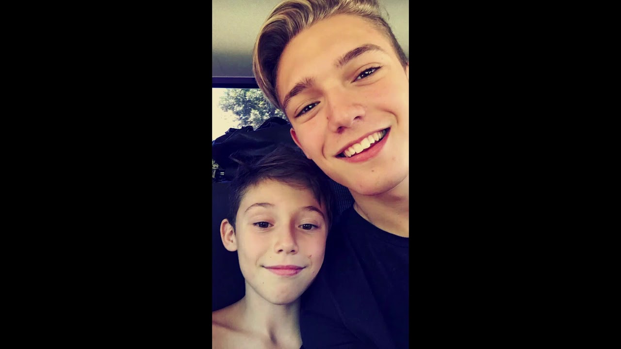 ian lucas y teo - YouTube