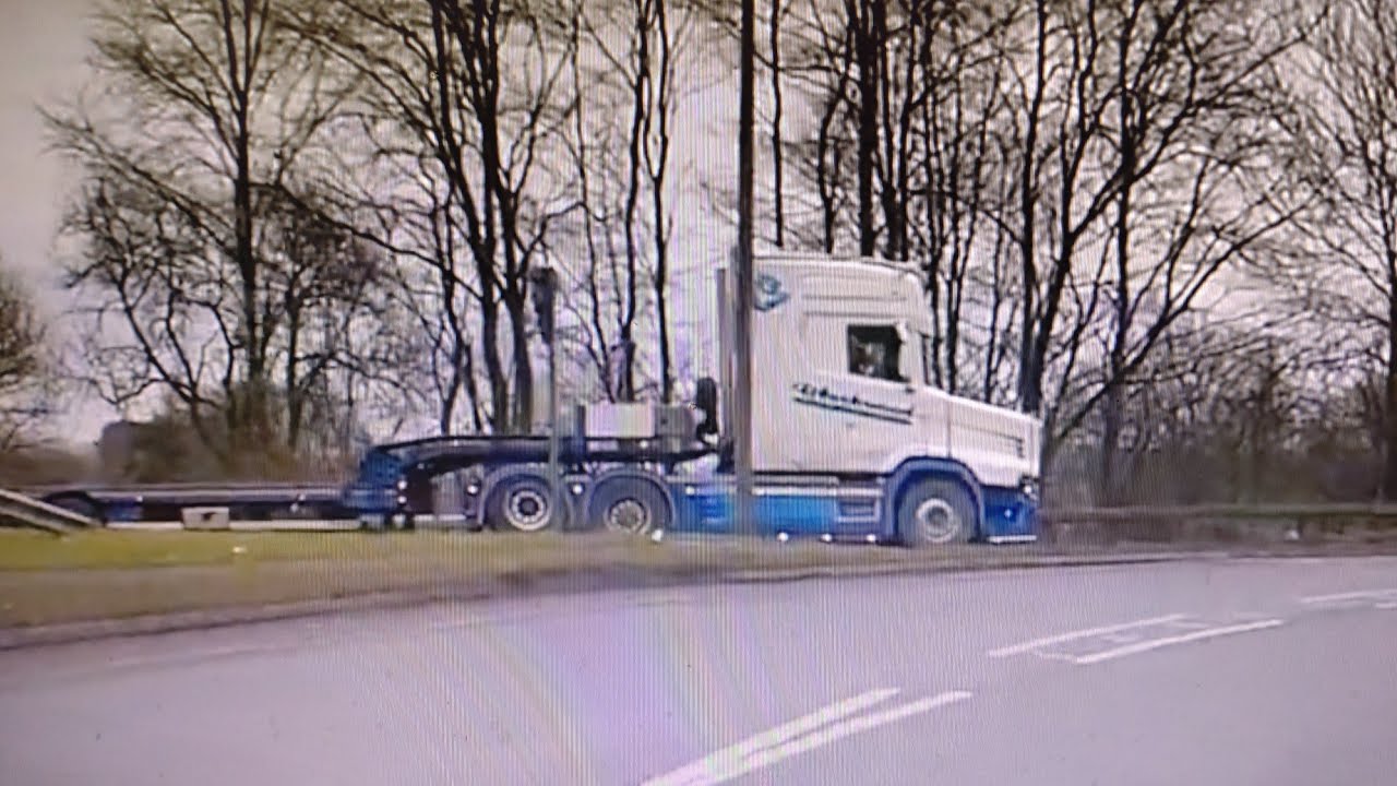 Long Nose Scania ,Truck Spotting at Stirling Services Scotland UK - YouTube