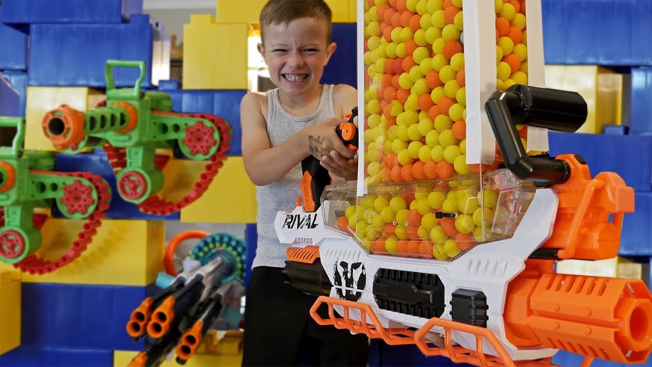 Nerf War: Gun BABY 14! - YouTube