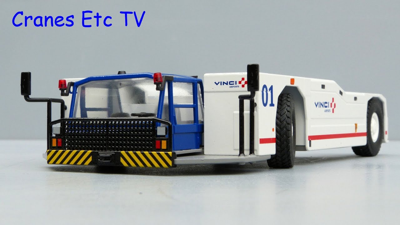 Conrad Goldhofer AST-1 Airport Tractor 'Vinci Airports' by Cranes Etc ...