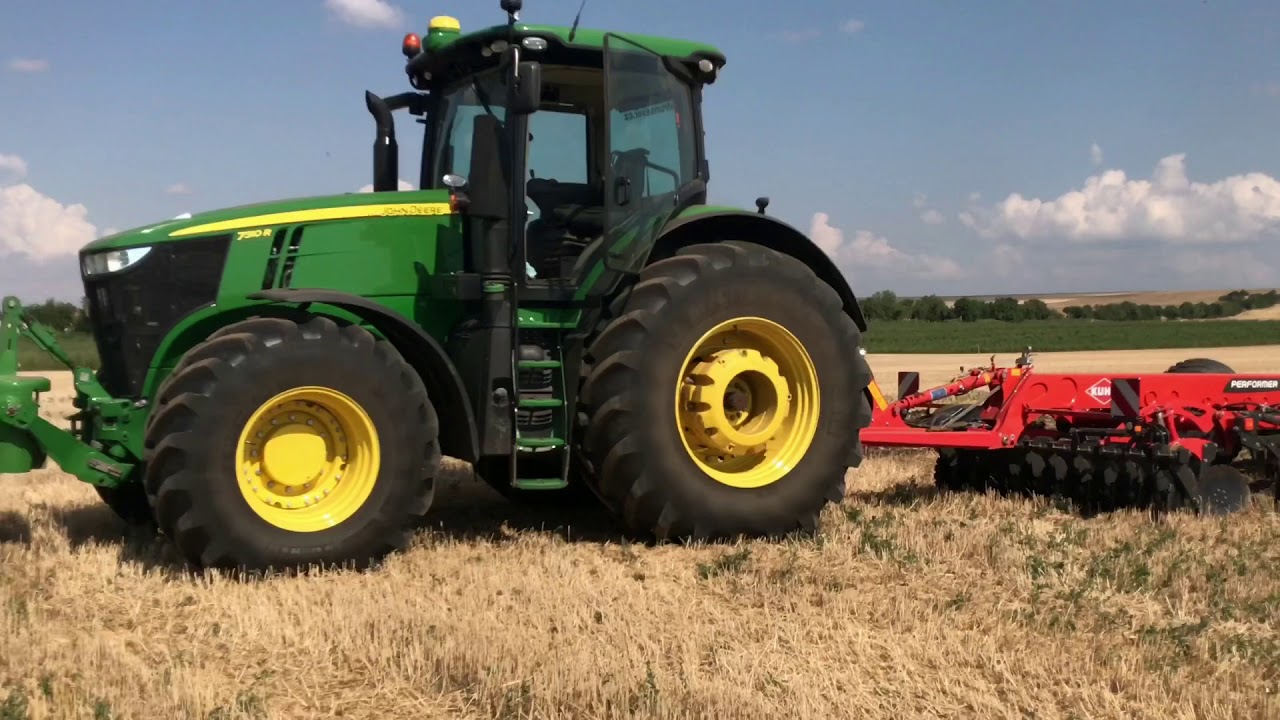John Deere 7310R - KUHN Performer 3000 - YouTube
