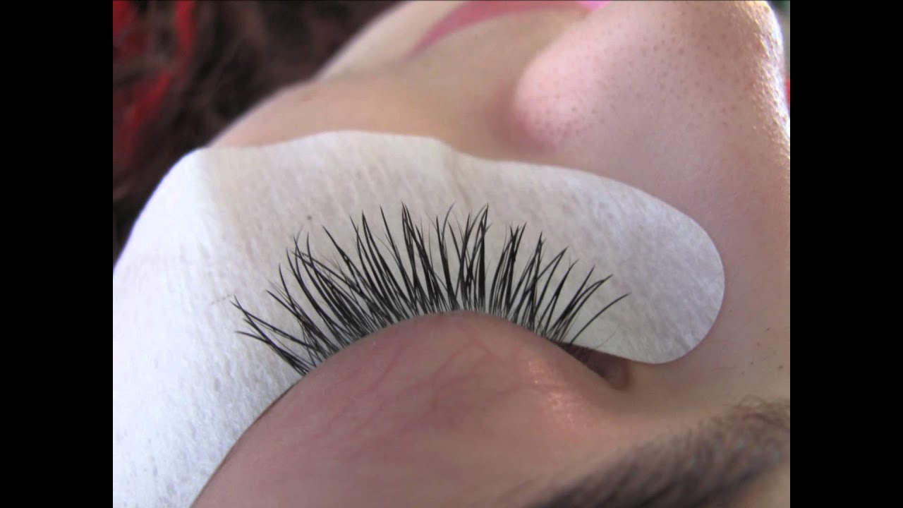 Crescent Lashes Lash FX - YouTube
