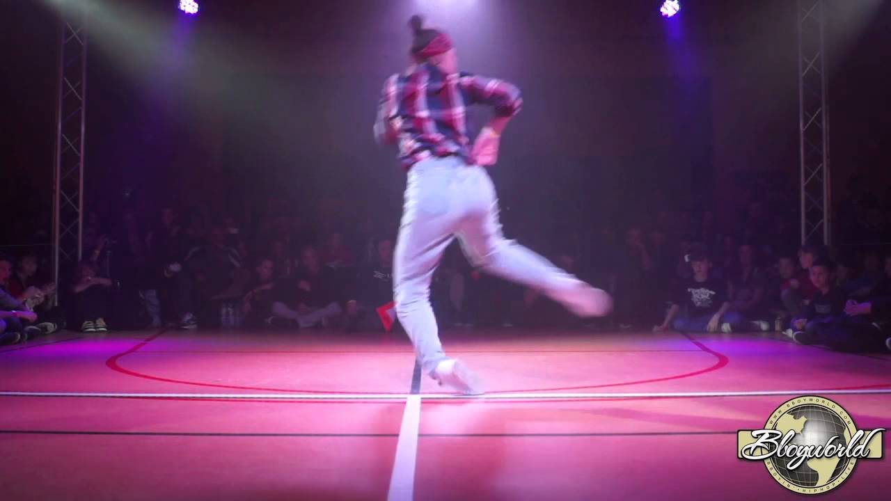 Bgirl Kate vs Bgirl Jilou // .BBoy World // BREAKINbs - YouTube
