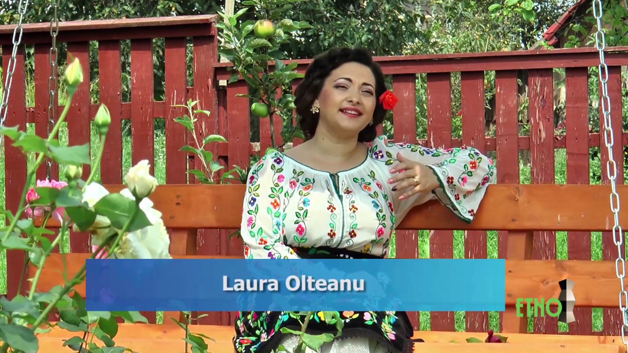 Laura Olteanu - Cât de greu e în străinătate | Videoclip Etno TV - YouTube