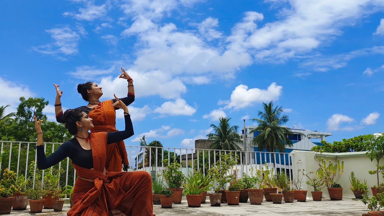 Srijano Chande dance cover by Arunima and Milanckona. - YouTube