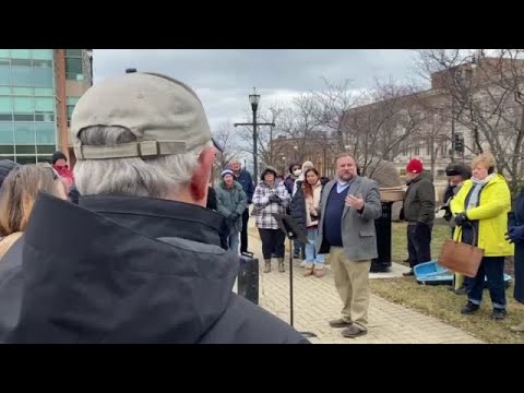 Watch Now: Racine Mayor Cory Mason’s remarks on invasion of Ukraine ...