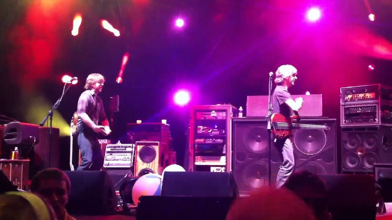 Phish doing the Meatstick dance - YouTube