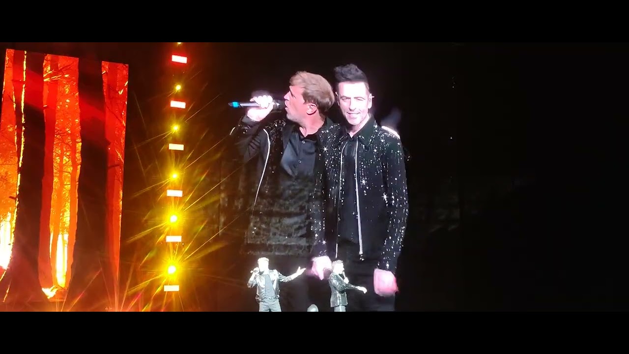 Westlife Swear it Again Live Concert Tour - YouTube
