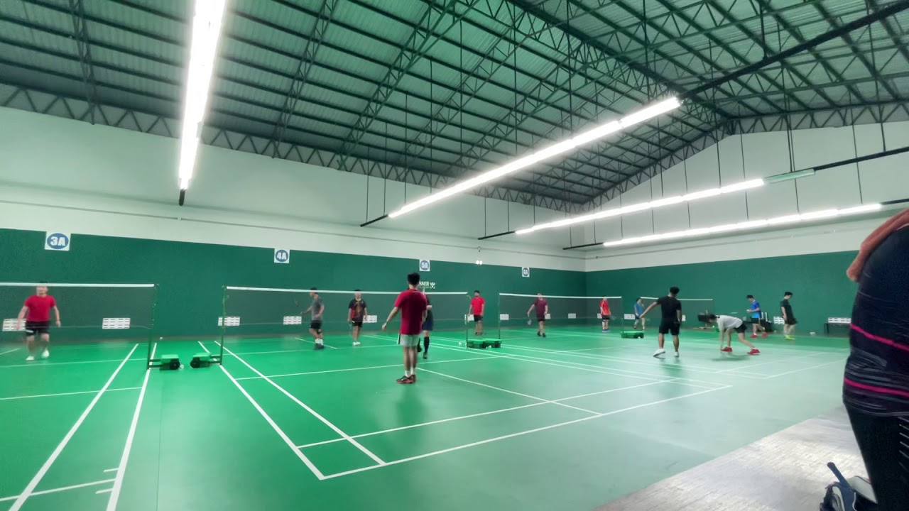 Cadence Ryan vs Max Martin - YouTube