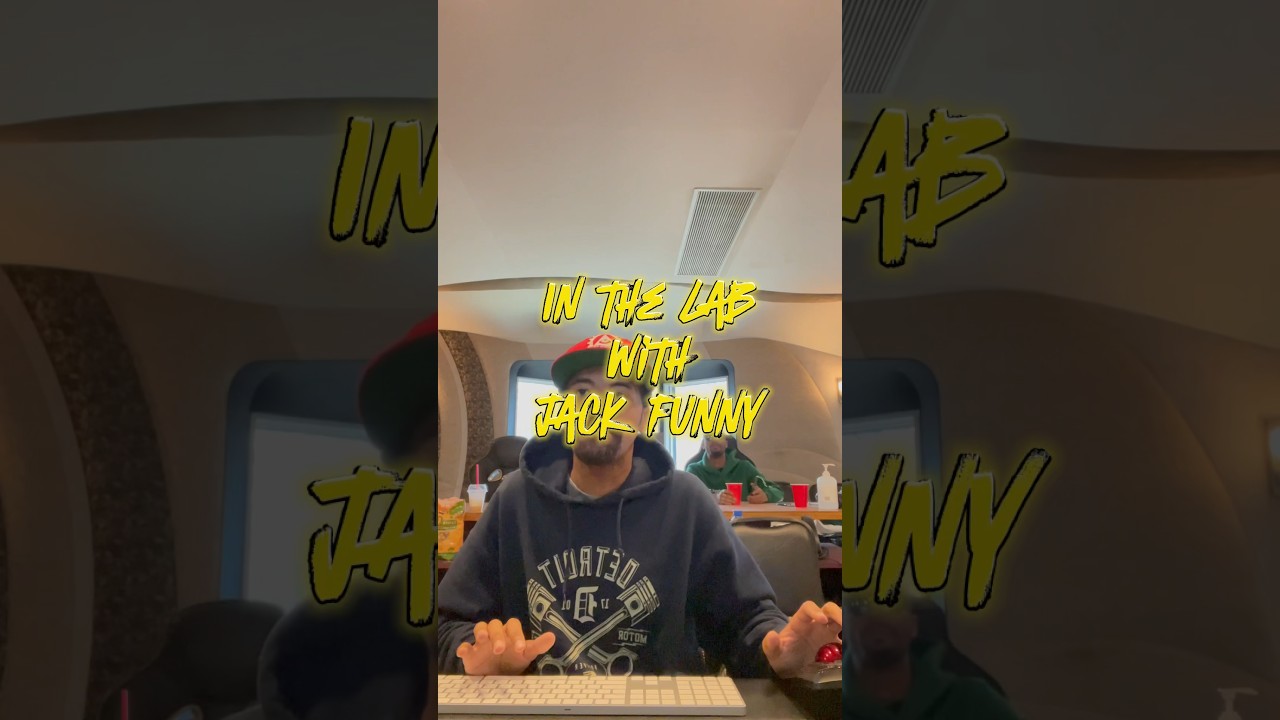 Recording @jackfunny313 #shorts #short #beats #musicproducer - YouTube