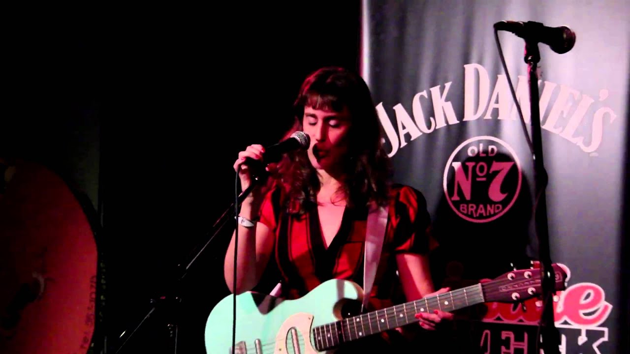 "Still Feel You (Live at Free Times Cafe)", Alissa Vox Raw - YouTube