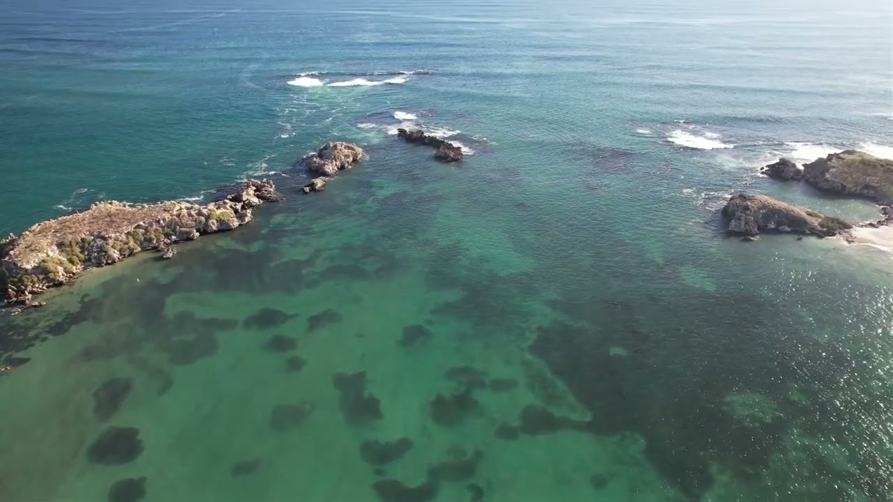 ISLAND SPOTTING OFF SAFETY BAY WA DJI AIR 2S - YouTube
