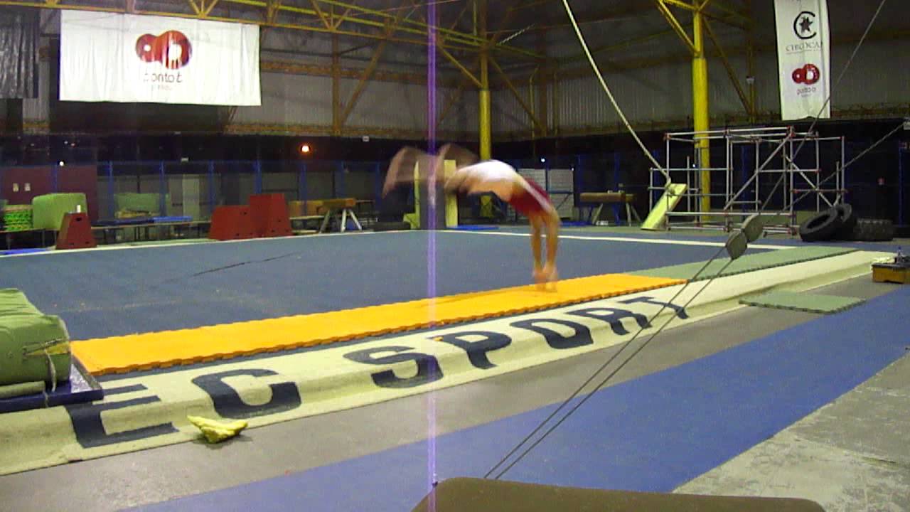 treino de ginastica artistica workout puc pr - YouTube