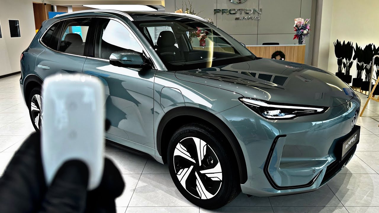 Car ASMR | Proton e.MAS 7 | Turquoise Green Color | in depth walkaround ...