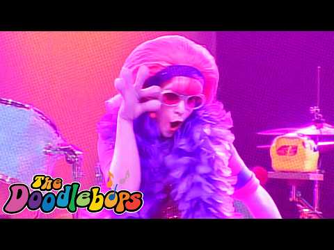 DeeDee Goes Solo Superstar | The Doodlebops - WildBrain | Full Episodes for Kids