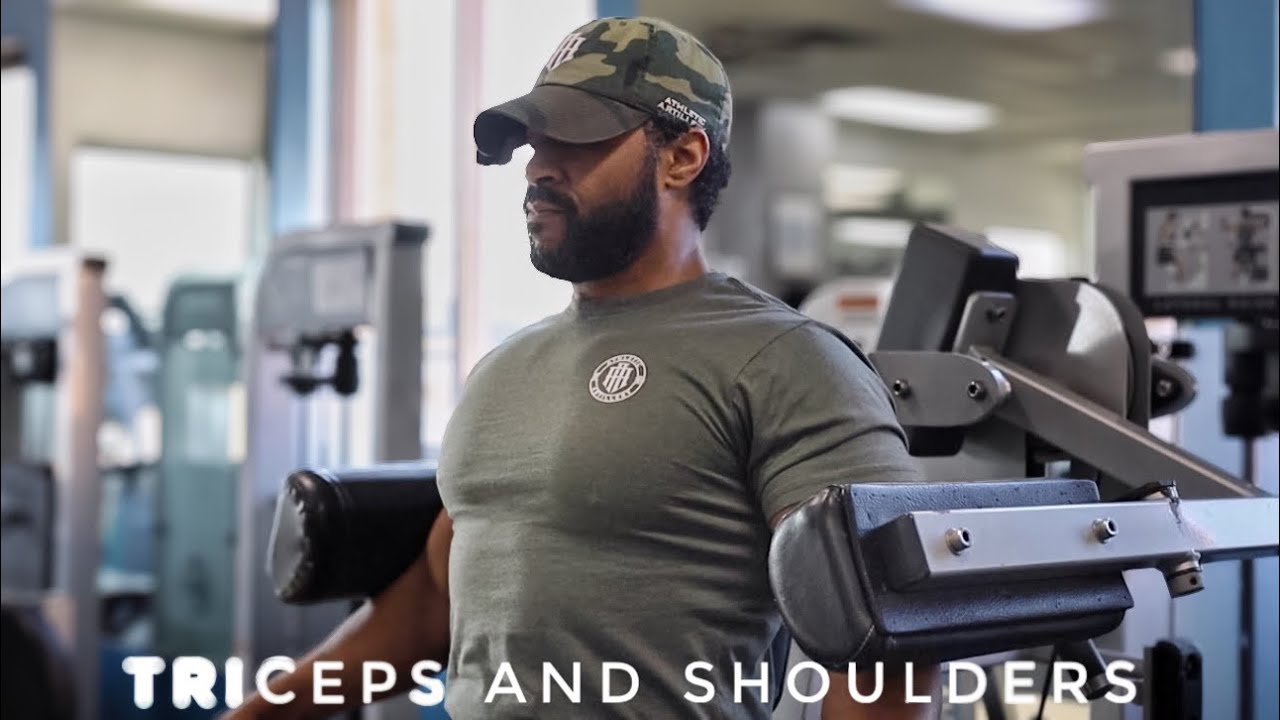 Try This Simple Triceps And Shoulders Workout - YouTube