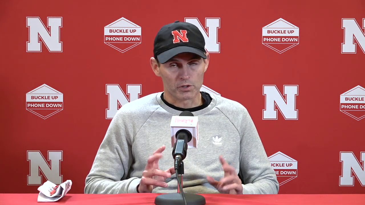HOL HD: Matt Lubick Tuesday Press Conference - YouTube