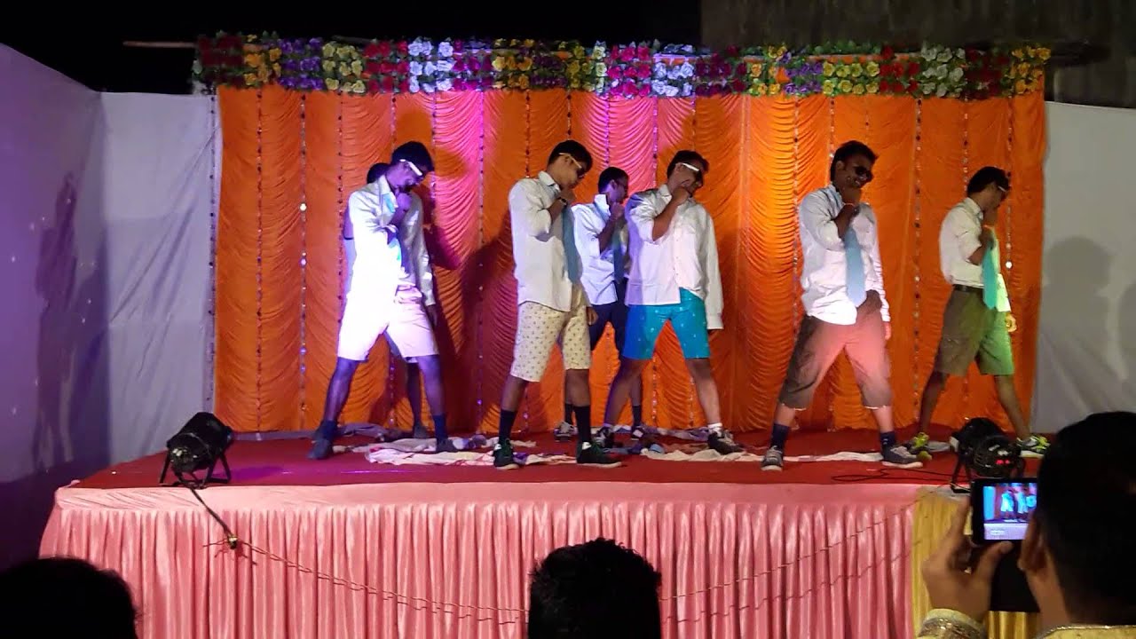 Marathi ReMix Dance by DBRM Group from "HDFC Bank" Chandivali.. - YouTube