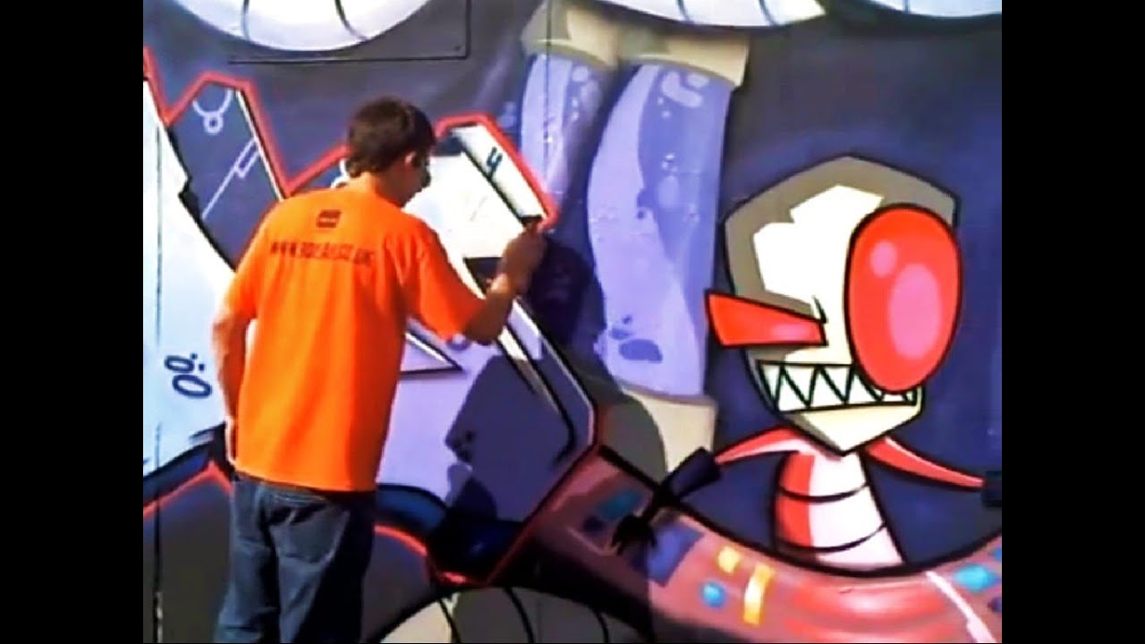 Safe and Twok Invader Zim Graffiti Wall - YouTube