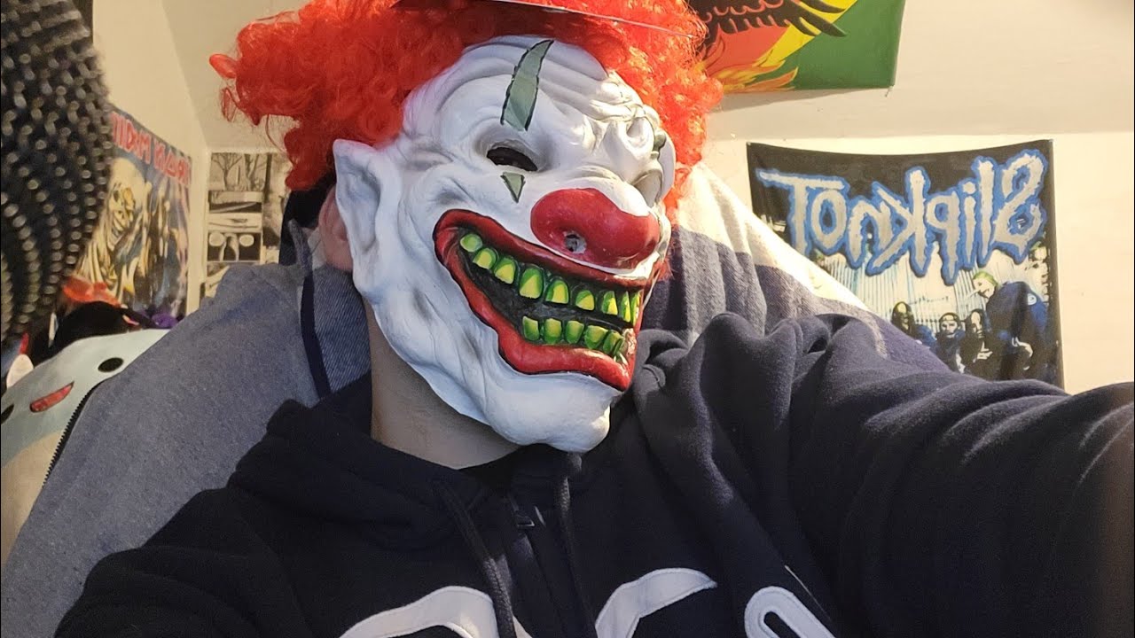 "Freaky Foam Clown" Mask Review + Wearing - YouTube