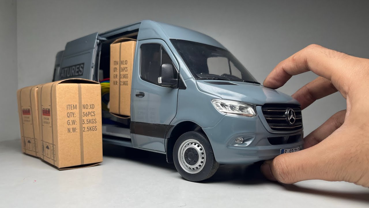 1:18 Mercedes-Benz Sprinter Van Diecast Car with Openable Parts by ...
