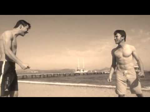 Survivor türkiye bozok hakana kafa atıyor