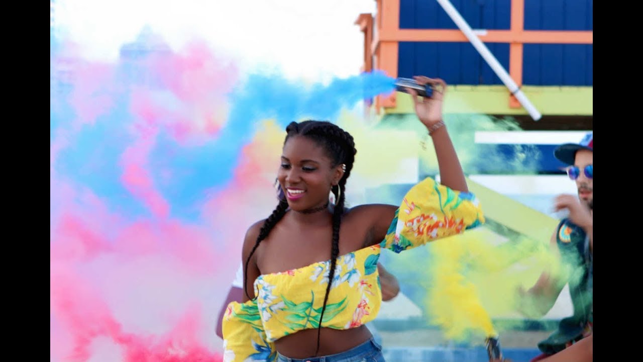 Hoy Por Ti -Stephany Camacho ( OFFICIAL VIDEO ) - YouTube