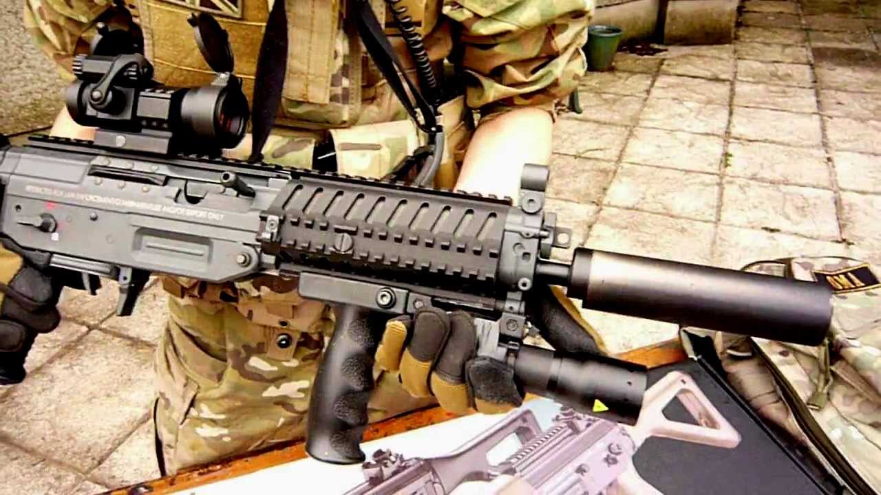 ICS SIG 552 Commando MRS Version Review - YouTube