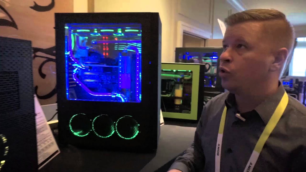Thermaltake Core X31 Case @ CES 2016 - YouTube