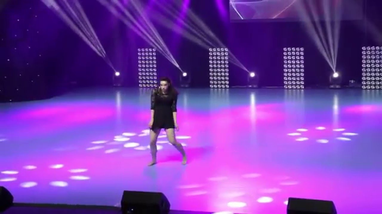 moDuS klub: Luna Lilek "Candy poem" - modern solo senior - Dance Fest ...