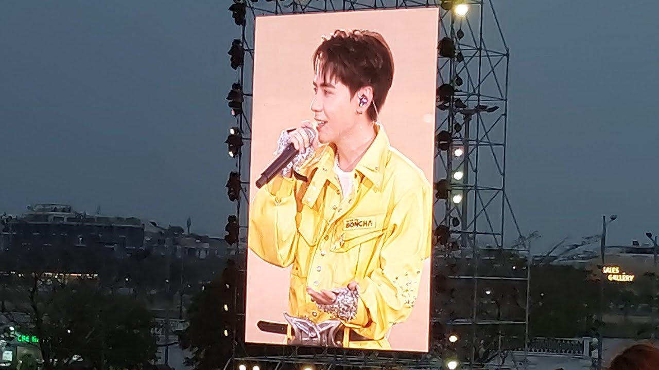 QUANG HÙNG MASTERD × BONCHA - Intro & Đừng Khóc Một Mình - Concert ATSH ...