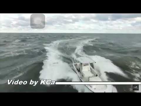 Center console sinks in inlet ( BIG BOAT FAIL ) - YouTube